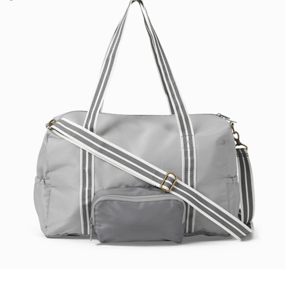 thirty-one | Bags | Thirty One Packaway Duffle Grey Colorblock Retired ...